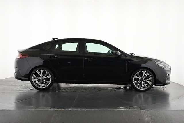 Approved Used Hyundai i30 Fastback For Sale | Hyundai UK